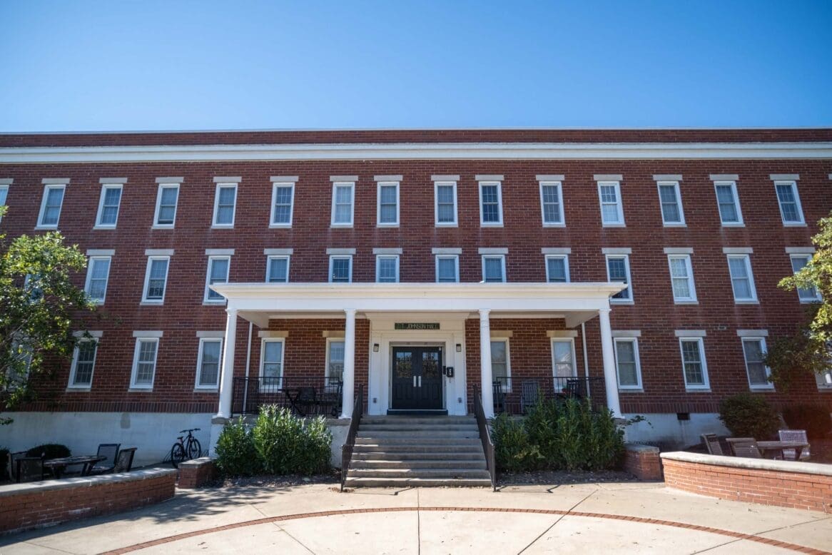 Johnson Residence Hall | www.asbury.edu